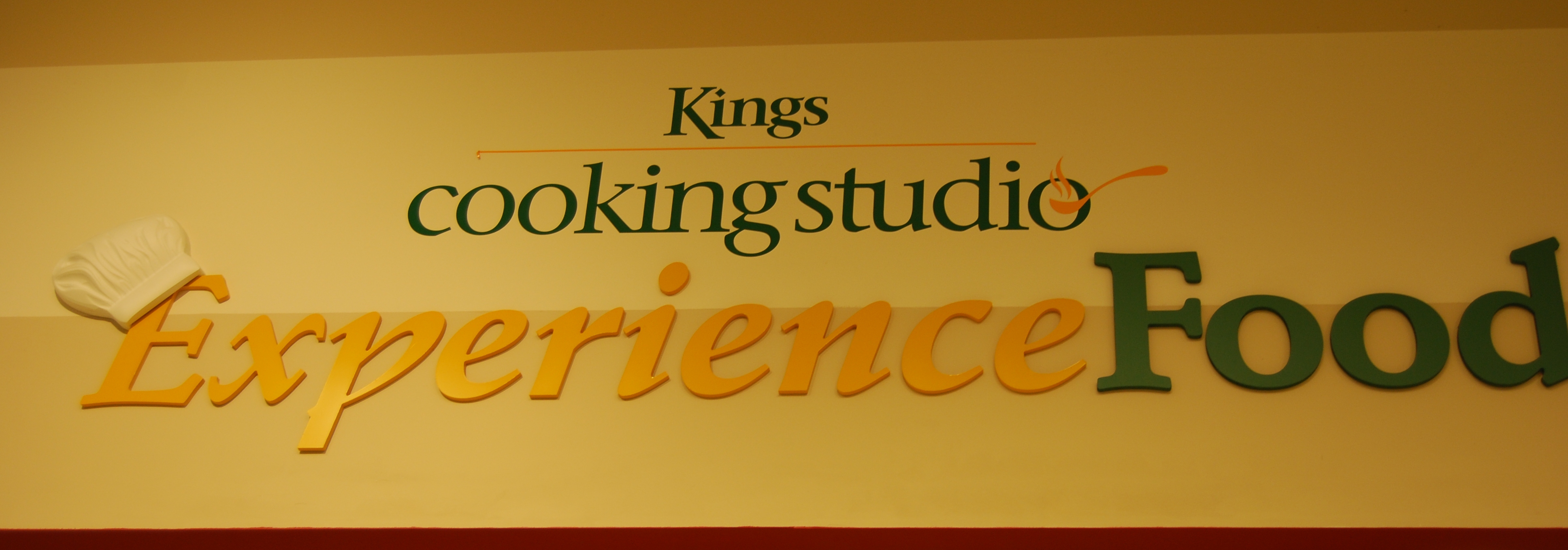 Kings Cooking Studio Sign – Center of the Plate | D'Artagnan Blog