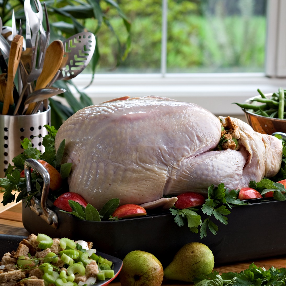 How to Choose a Turkey for Your Thanksgiving Table – Center of the ...